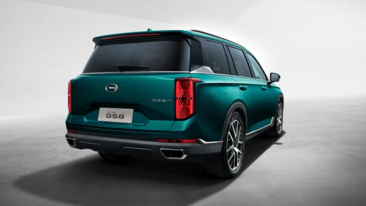 Prices and Specifications for GAC GS8 2025 in Saudi Arabia | Autopediame